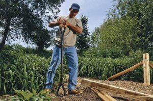 Best Manual Post Hole Diggers of 2025 * Buying Guide & Reviews