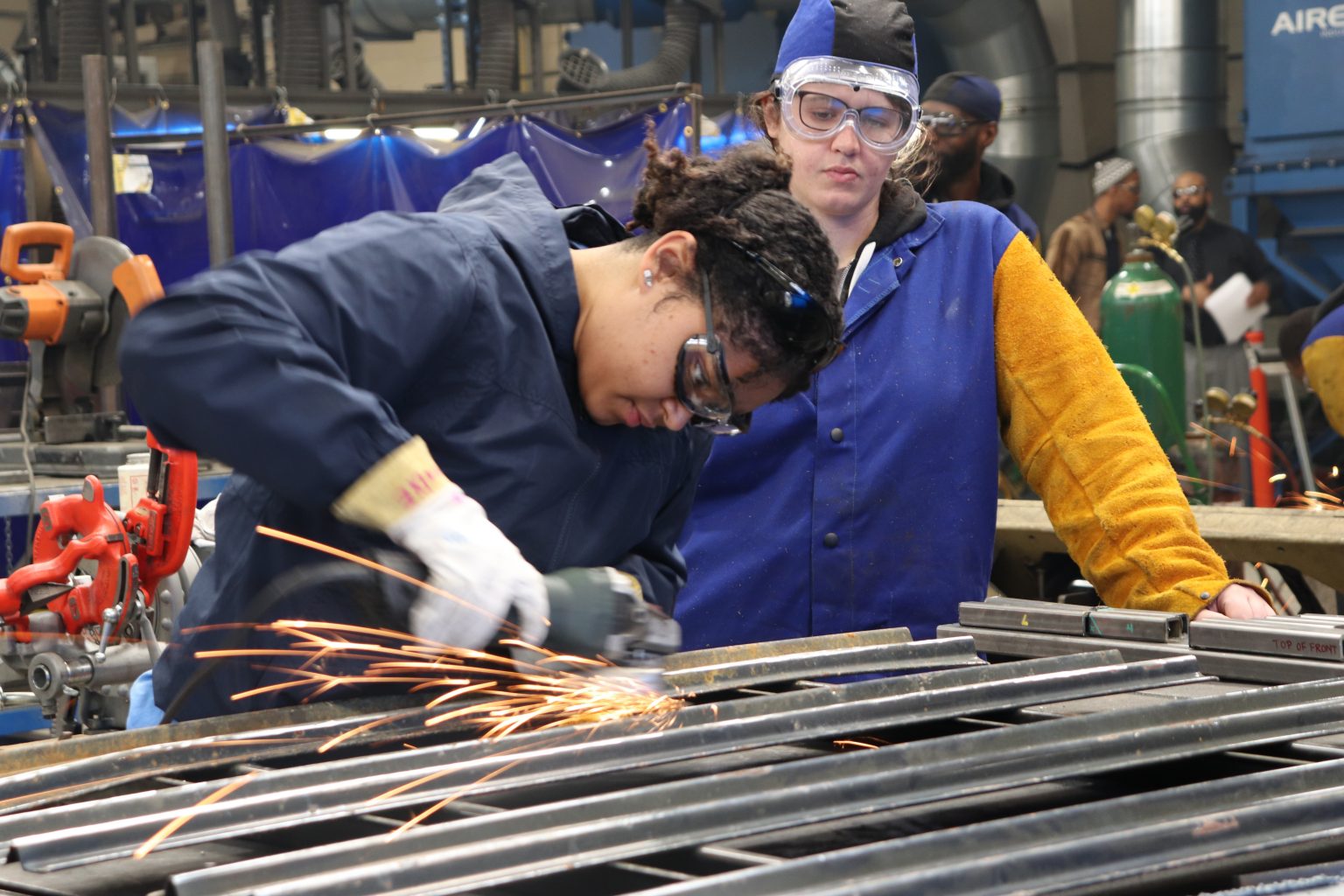 15 Awesome Jobs for Deaf People - Vocational Training